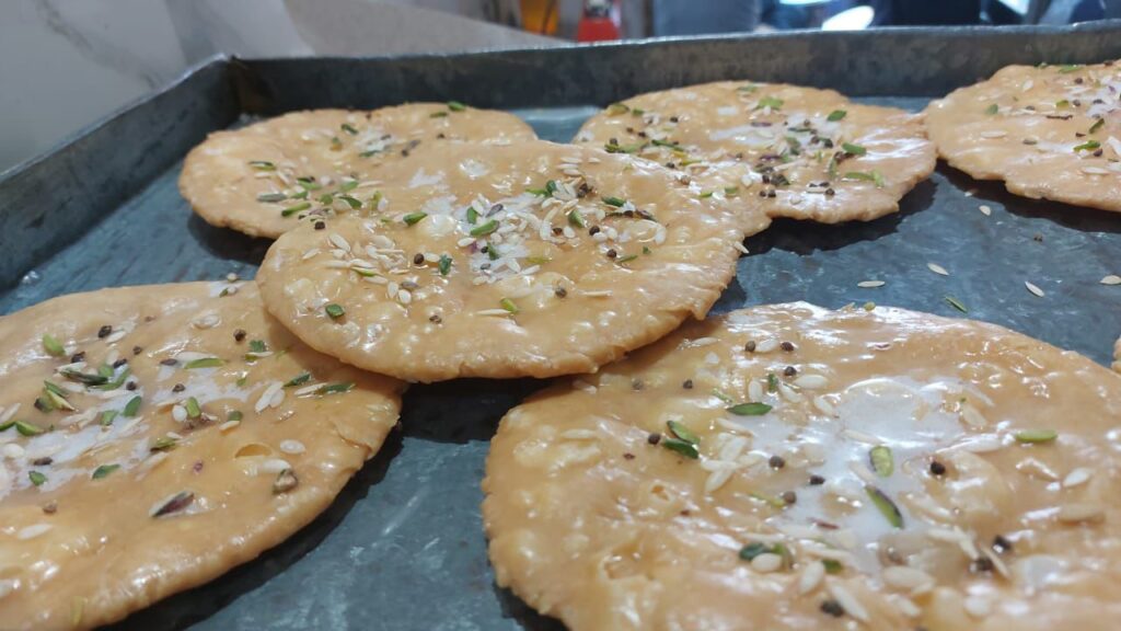 Chaina Ram Sweet Mathi - Old Delhi Food Online